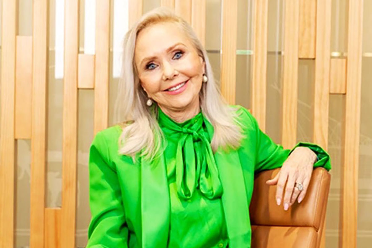 DAVID HARTNELL’s one minute interview with Desley Simpson – Ponsonby News